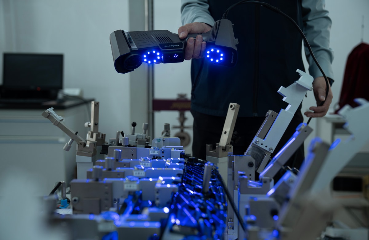 3D scanner FreeScan Trio | Scanning without markers