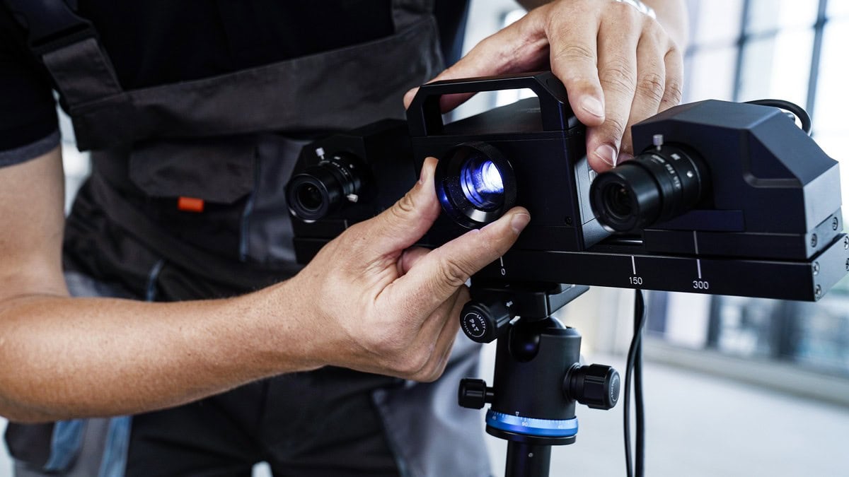 Buy an accurate 3D scanner Shining 3D TranScan C